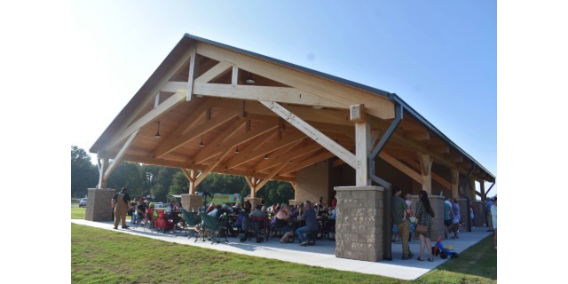 A ‘real benefit’ to Varnell: Pavilion named after beloved former ...